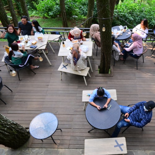 7 Rekomendasi Coffee Shop Outdoor di Jakarta | LinkAja