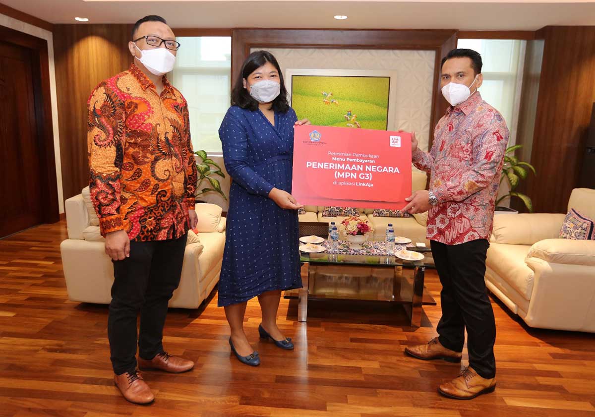 LinkAja Presents State Revenue Service for the Community