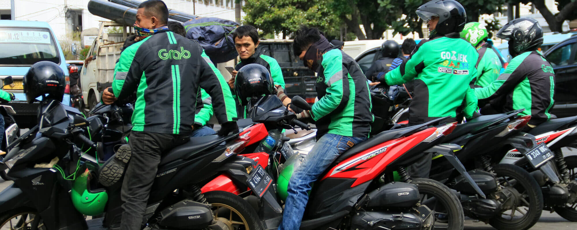 Cara Mudah Pesan Ojek Online di Smartphone | LinkAja